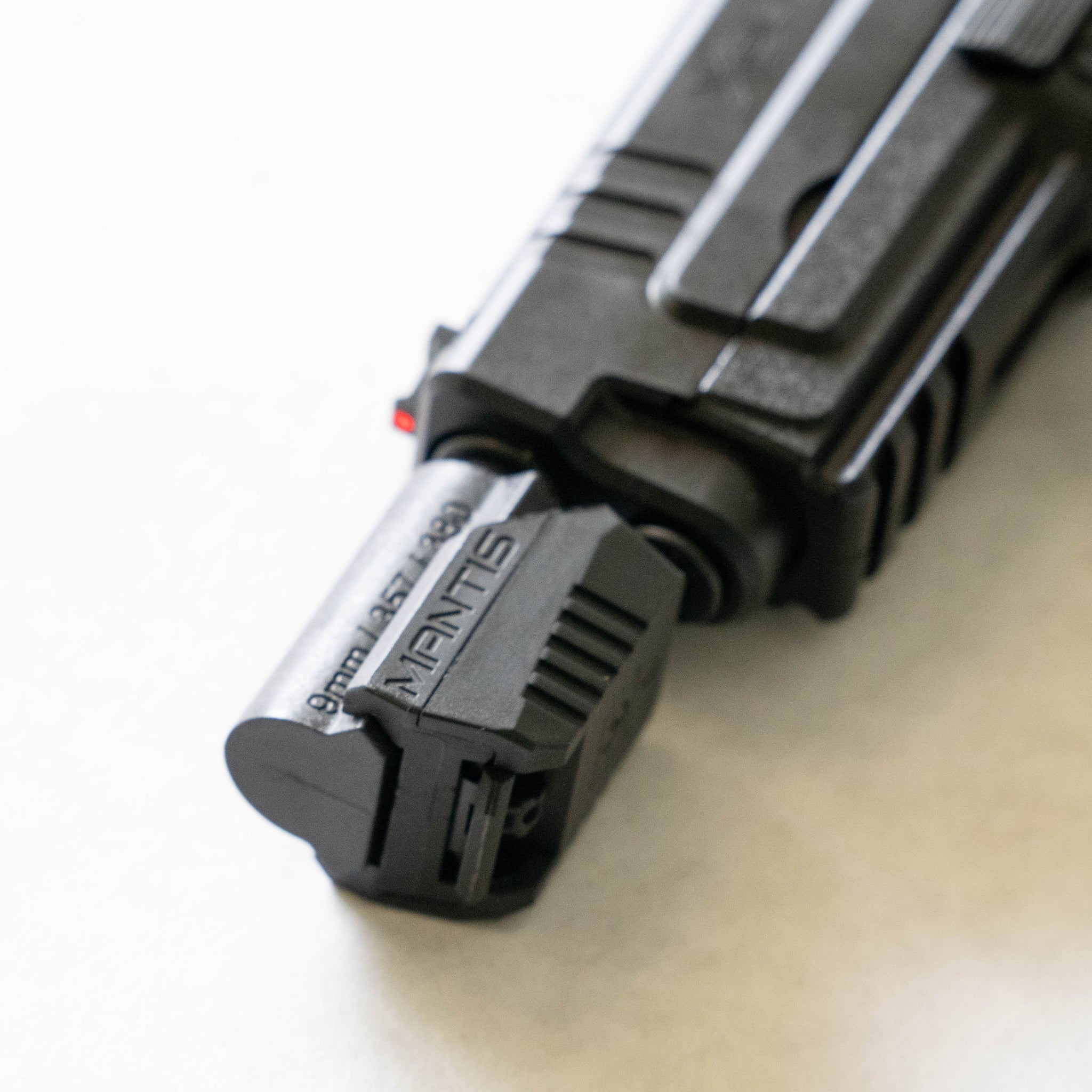 MagRail - Universal - Magazine Floor Plate Rail Adapter | Mantis